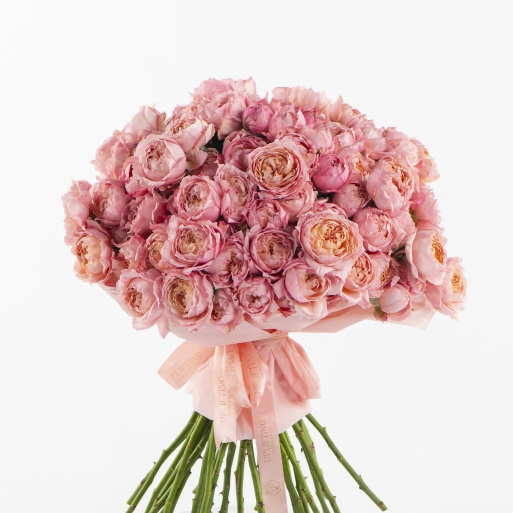 Open Bouquet Spray Rose – uplifting floral studio